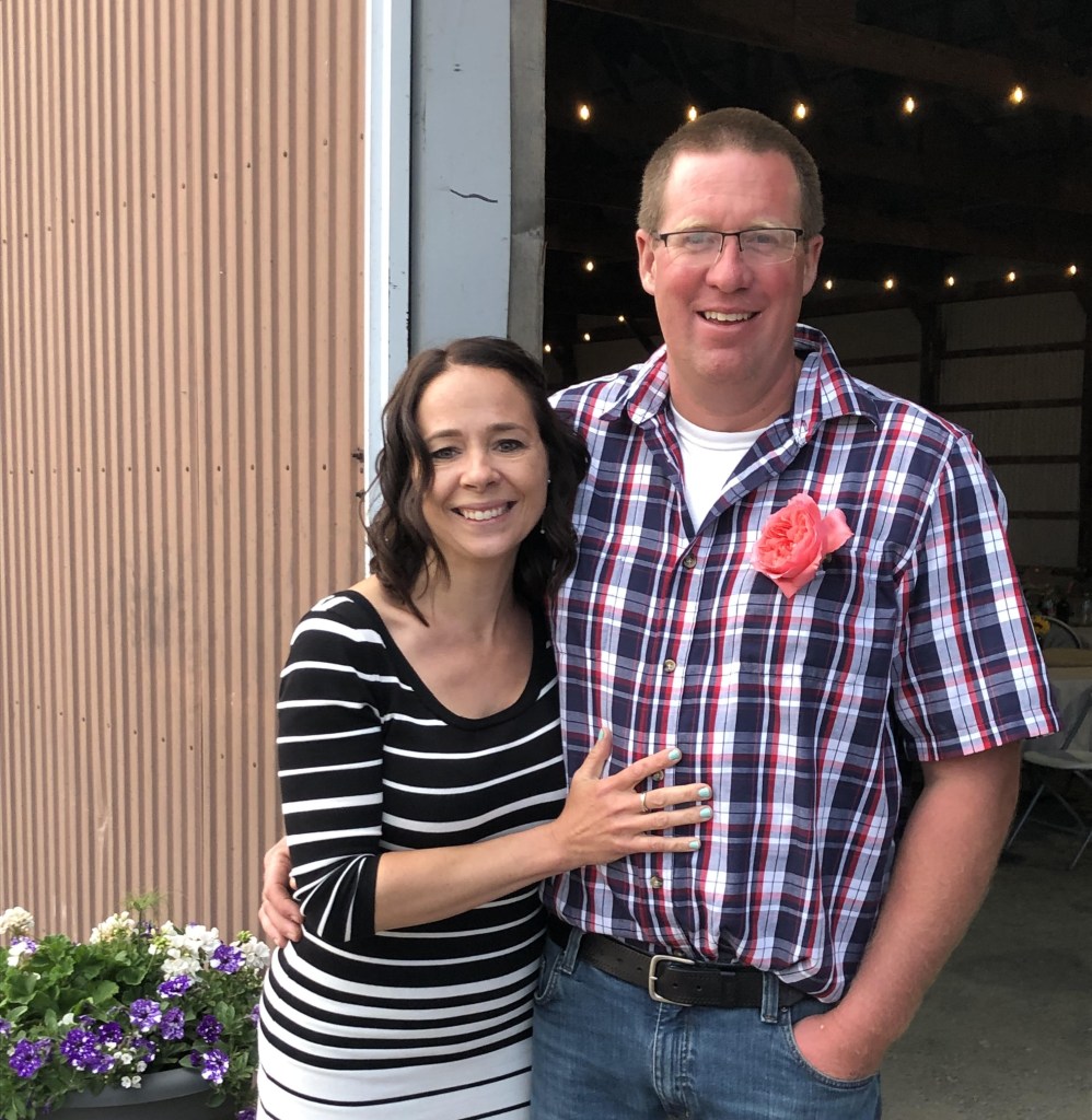 Jonny and Lisa Wedding Party – Four Belles